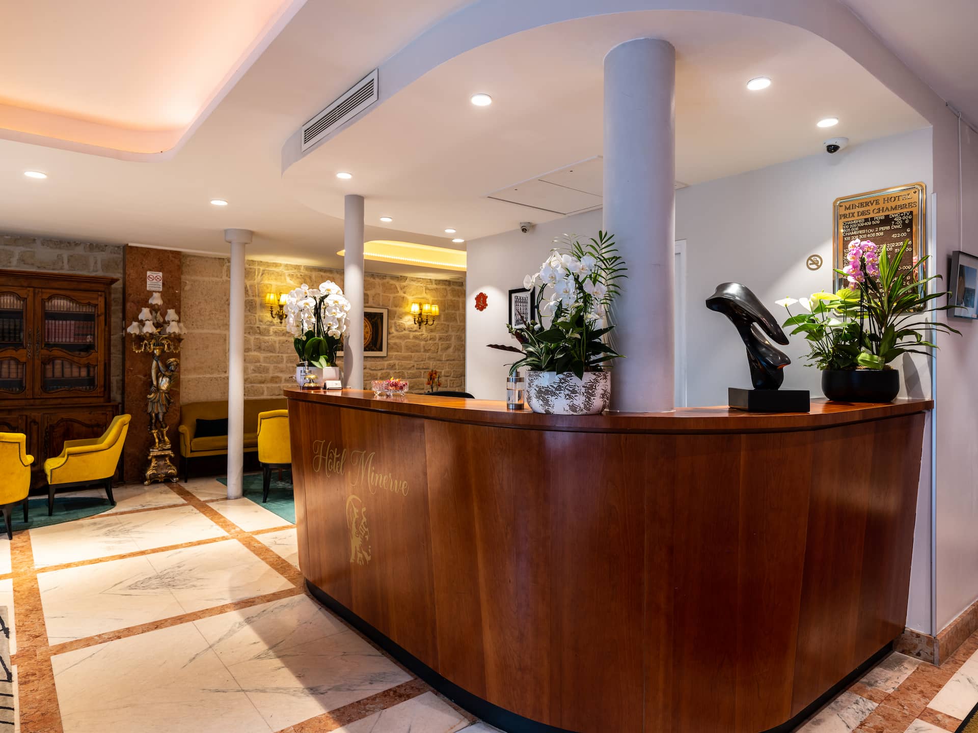 HOTEL MINERVE PARIS | SITE OFFICIEL | MEILLEUR TARIF GARANTI